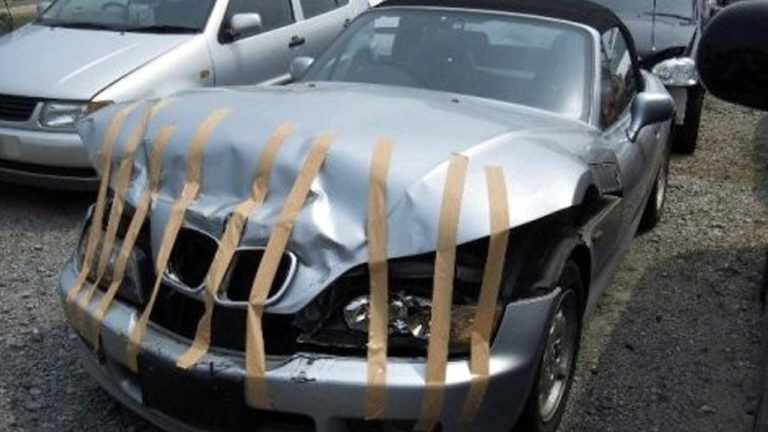 Auto Mechanics Share The Funniest Things They See On The Job - Heart of ...
